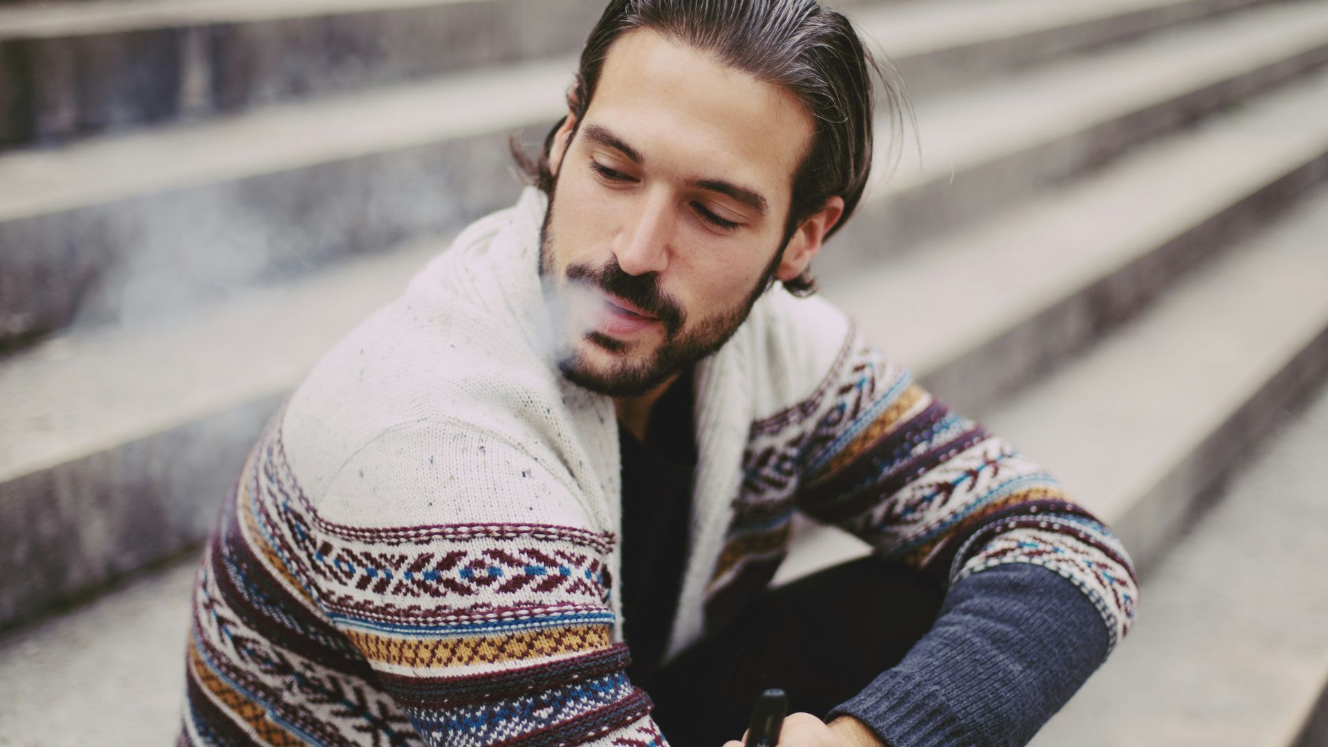 O mito da vaporização saudável e os riscos associados aos 'vapes'